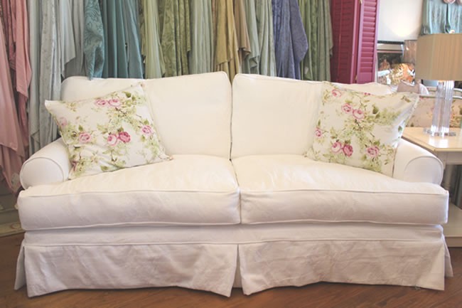 T-Back | Sofa | Slipcovered