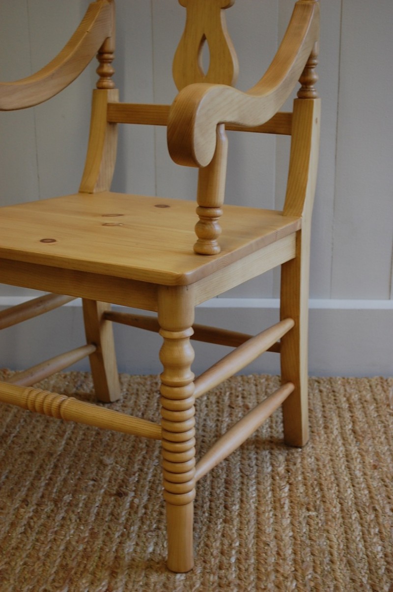 Custom Furniture - Cottage Chair With Arms