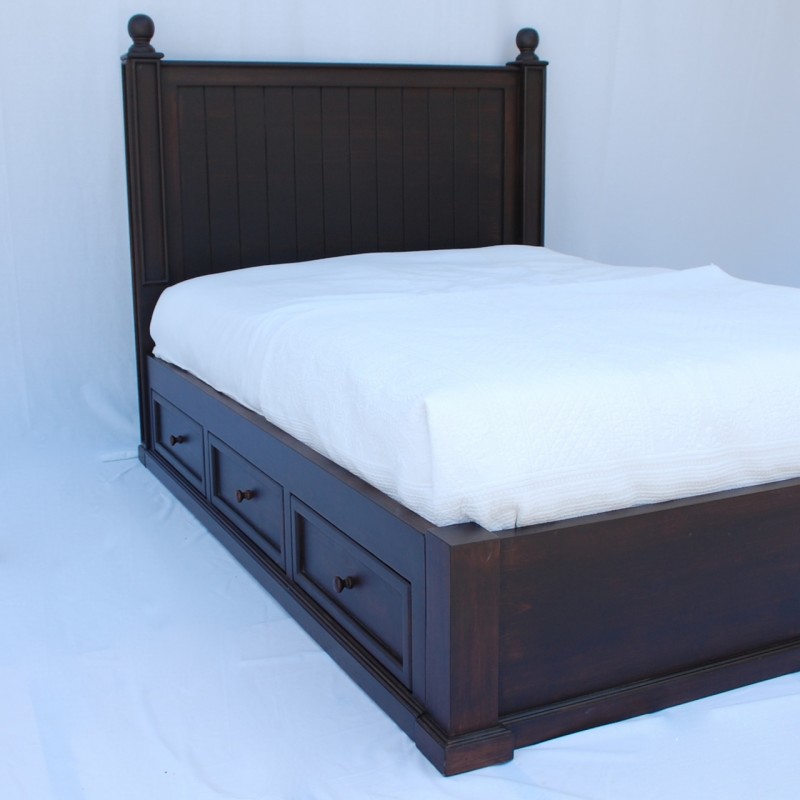 Custom Furniture - Beadboard Platform Bed